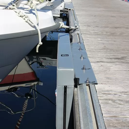 Pare-battage de ponton Outils Océans | Protection du bateau lors de l ...