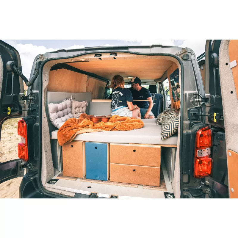 Kit meubles amovible pour Jumpy Expert 3 XL de Combeing | Aménagement ...